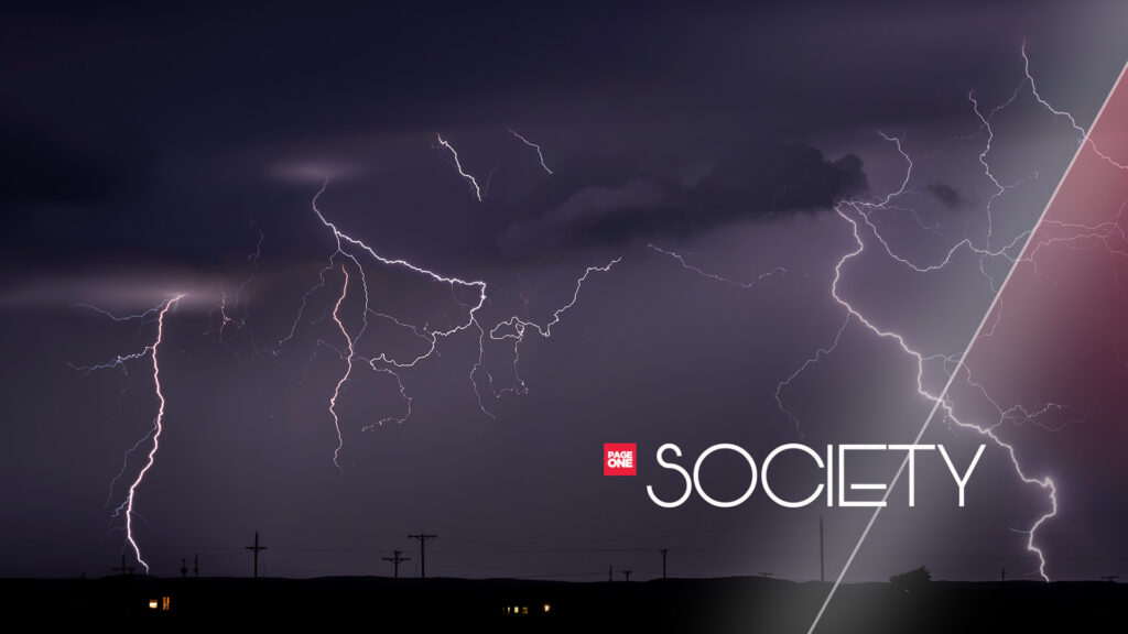 5 Things To Remember During A Thunderstorm - Society Magazine