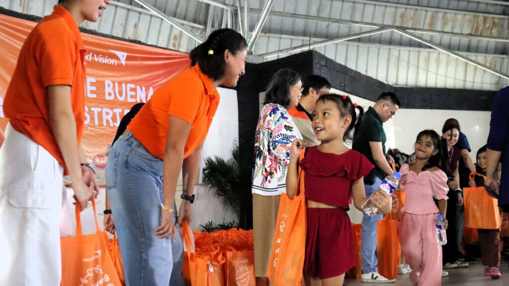 World Vision Distributes Noche Buena Gift Packs To Thousands Of ...
